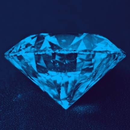 Fluorescent Diamonds | Blue Nile