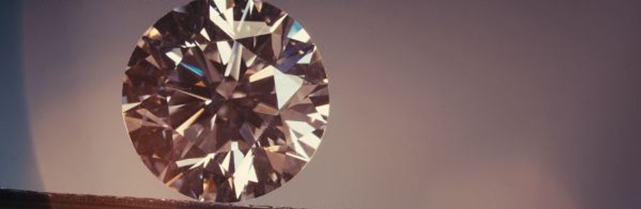 Lab Grown Diamonds: Education and FAQ | Blue Nile